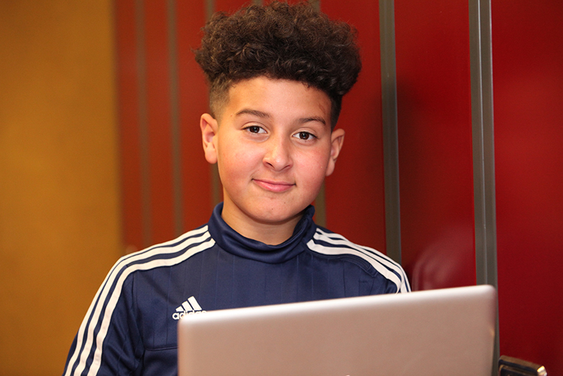 Late French Immersion Program - Elboya School